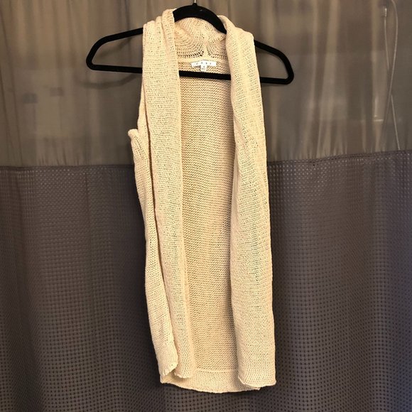 CAbi | Sweaters | Cabi Cardigan Duster Sweater Vest | Poshmark
